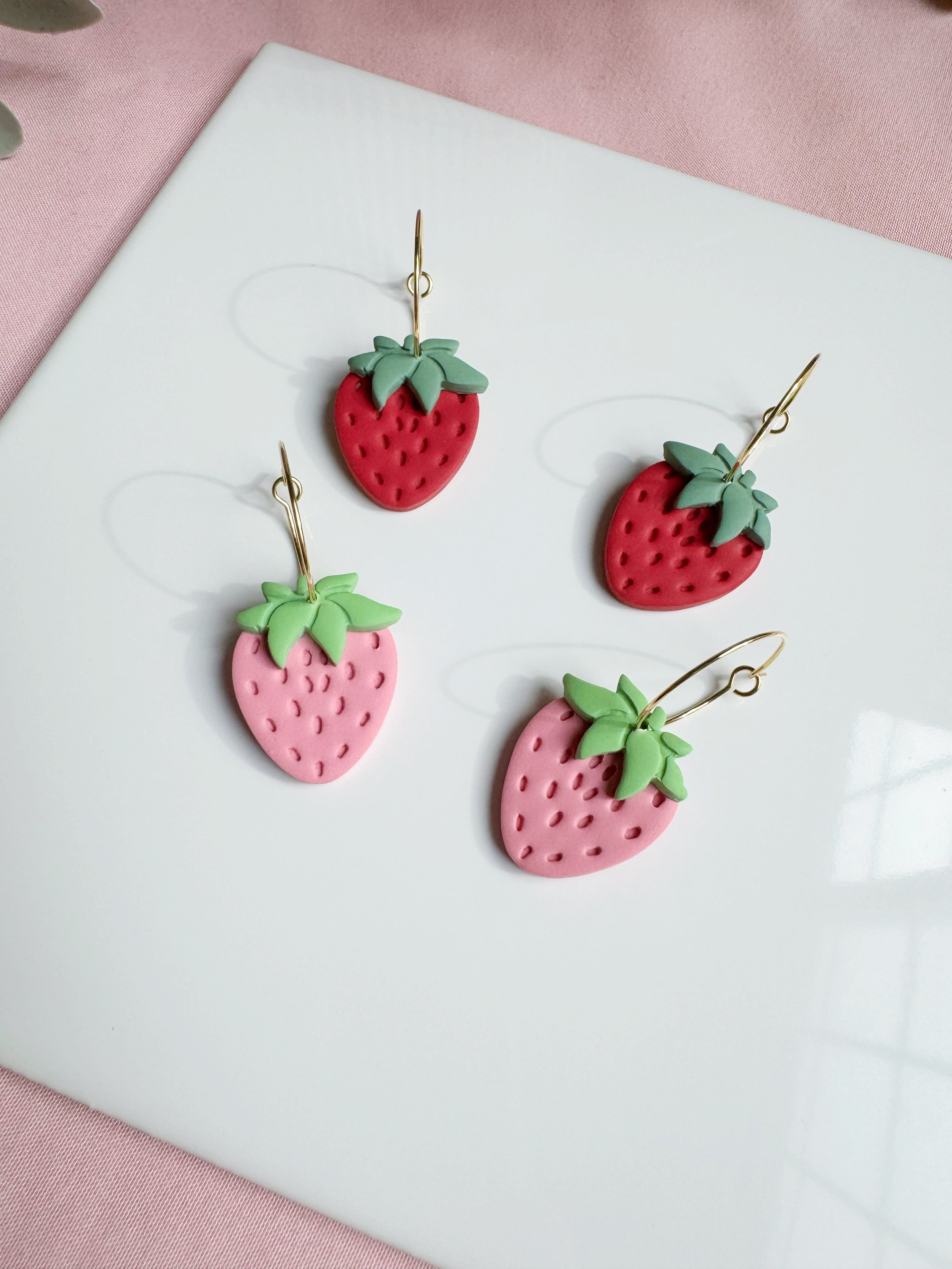 Hoops – Little Calico Clay